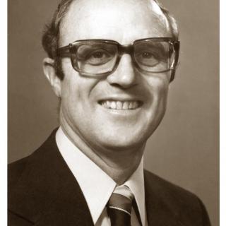 Dr Leslie Denis Swindale herdenkingspagina en condoleanceregister